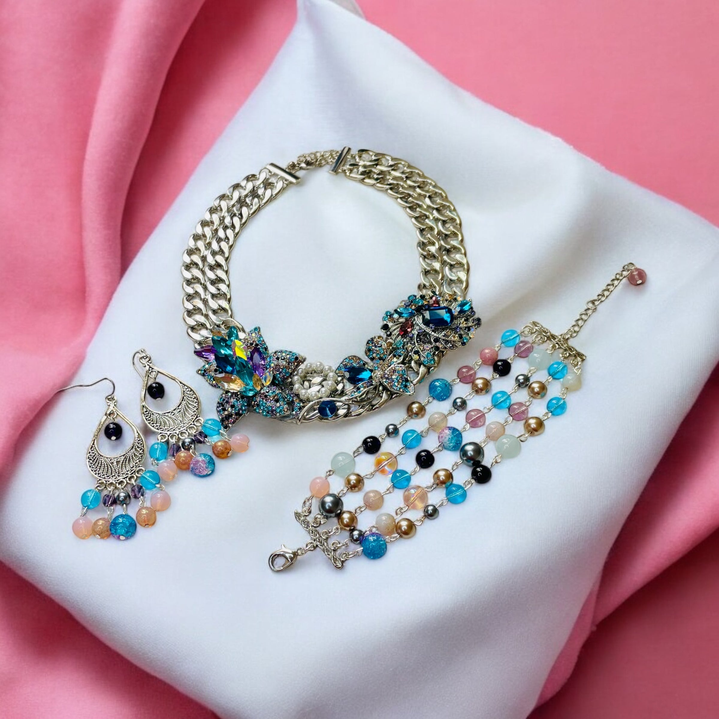 BEAUTY & BEADS – Mii Sassy
